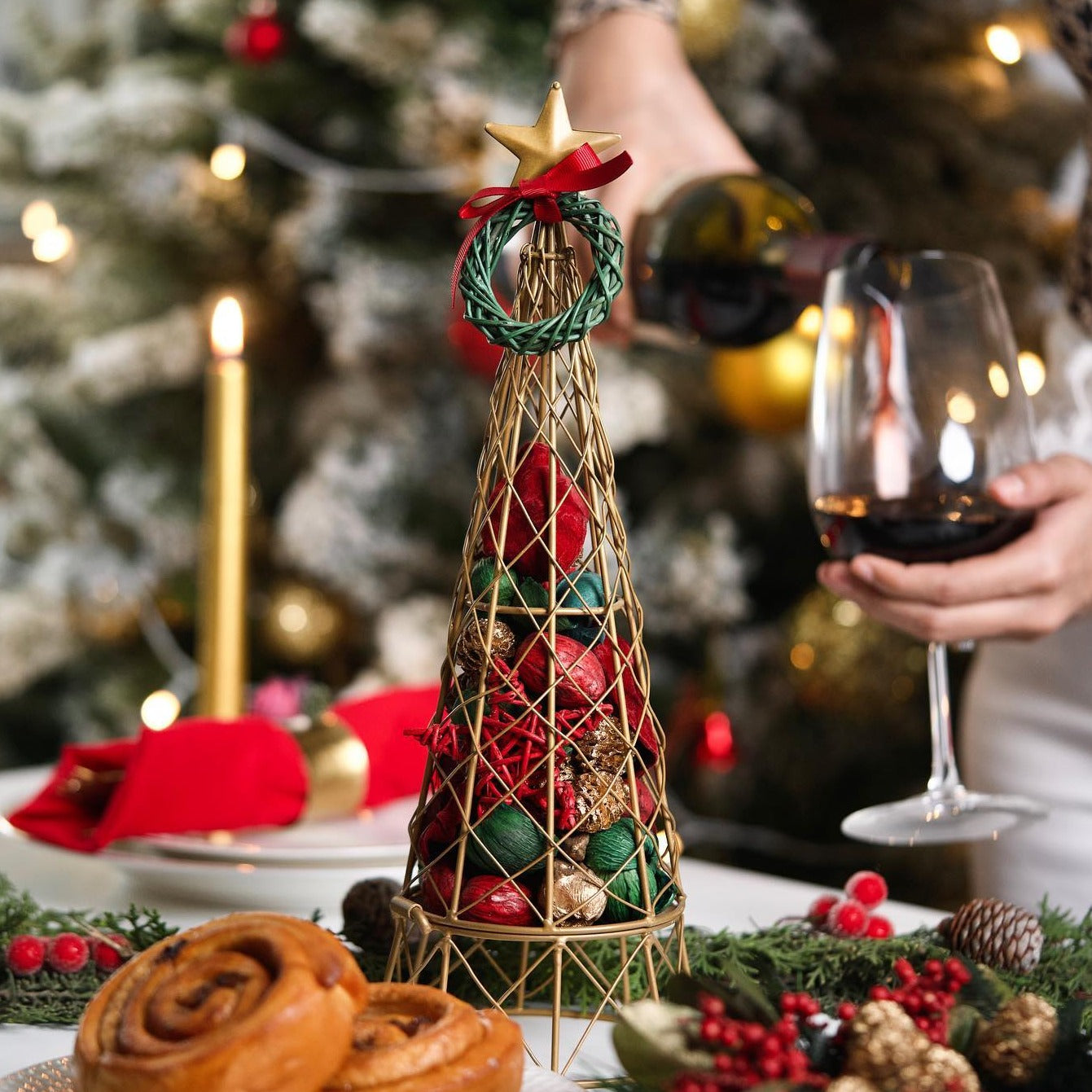 Buy Christmas Tree Metal Cage Potpourri Online | The Maeva Store