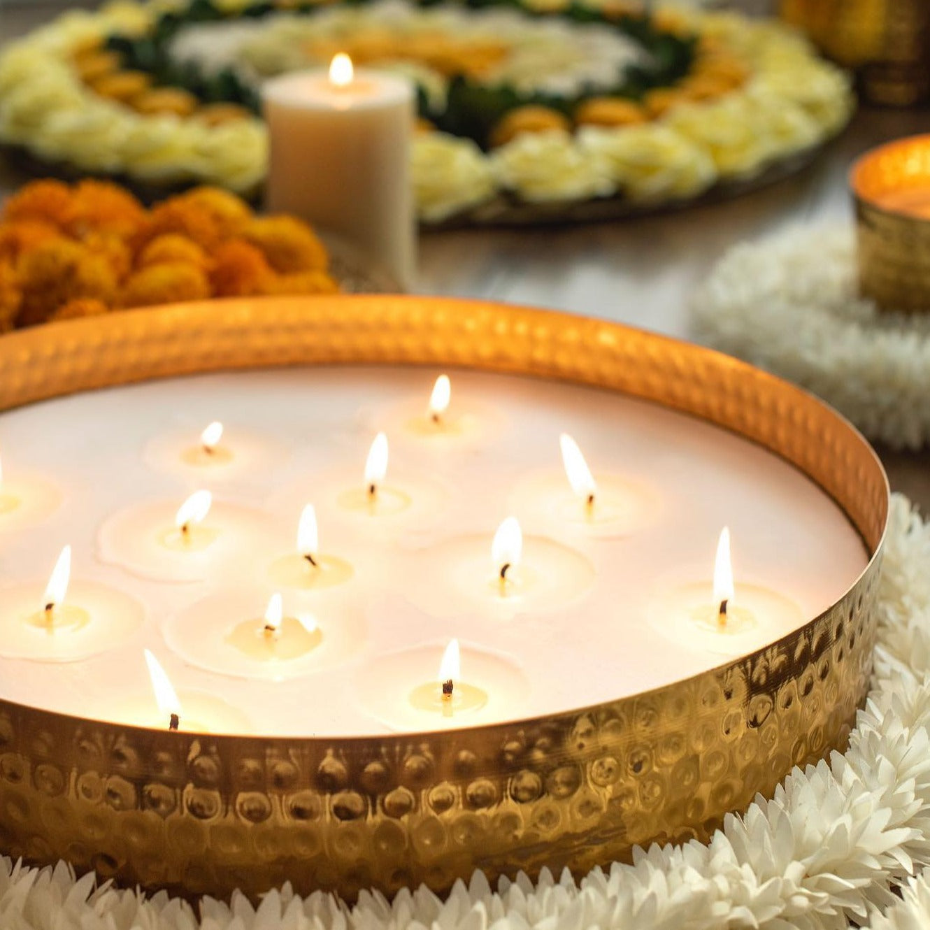 Buy Gold Multi-Wick Scented Candle Online | The Maeva Store